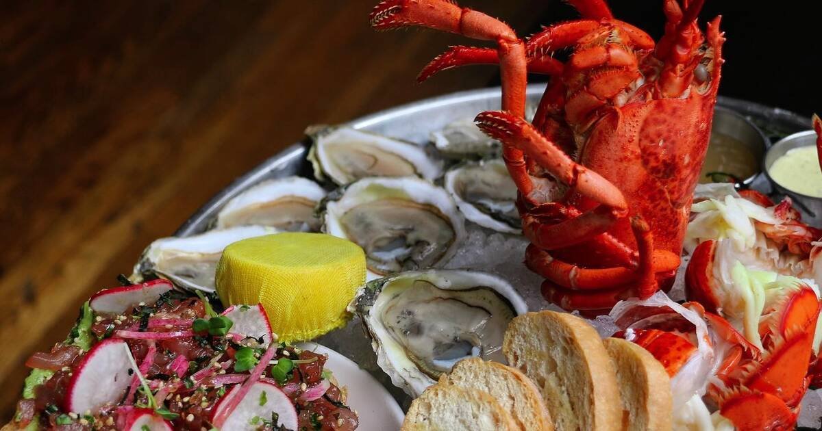 Exploring Boston’s Seafood Scene: A Culinary Journey through the City’s ...